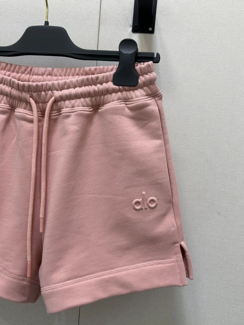 Legit Alo Short Pants