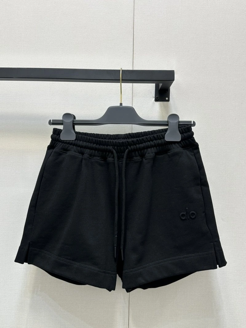 Alo Short Pants