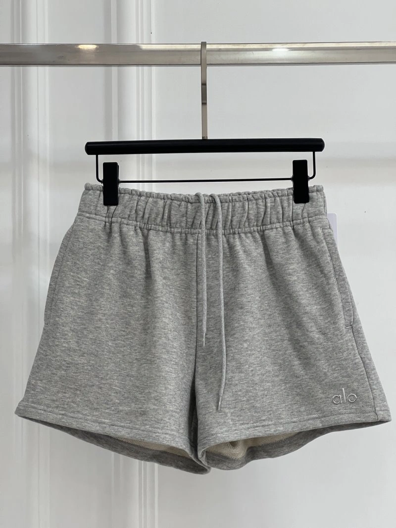 Alo Short Pants