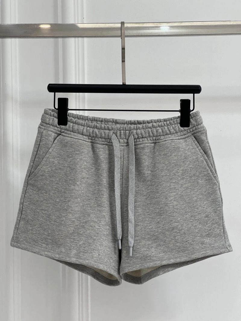 Alo Short Pants