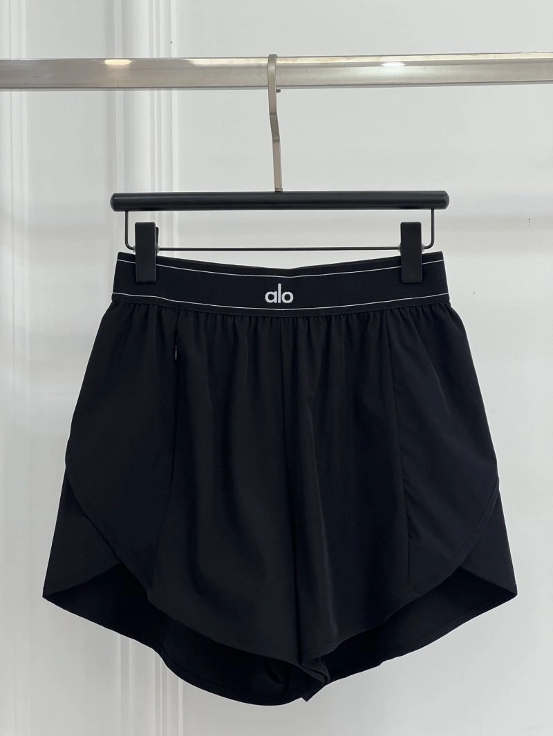 Alo Short Pants