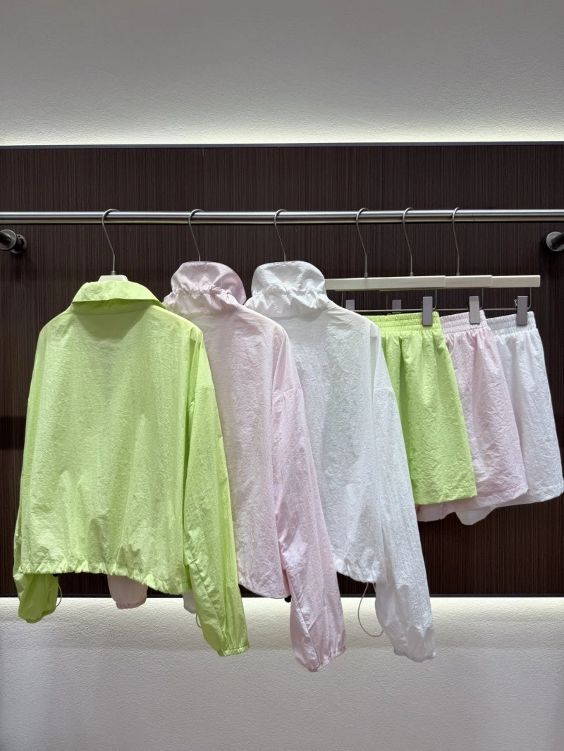 Exact replica Alo Short Suits
