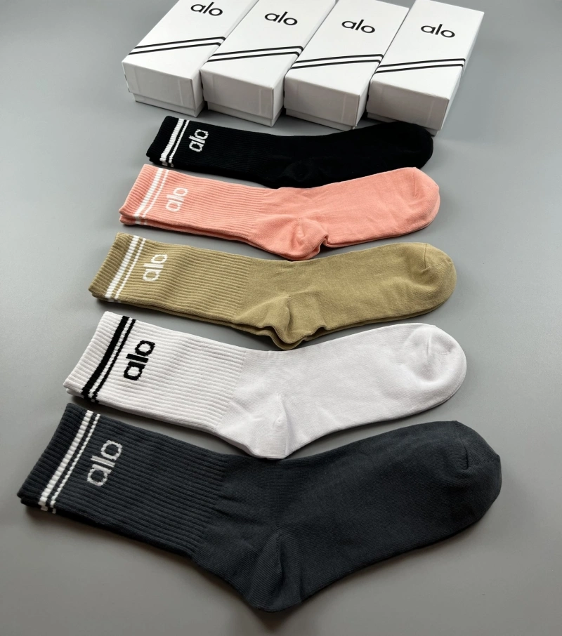 Inexpensive Alo Socks