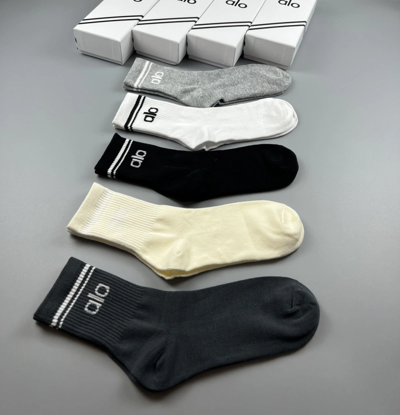 Affordable Alo Socks