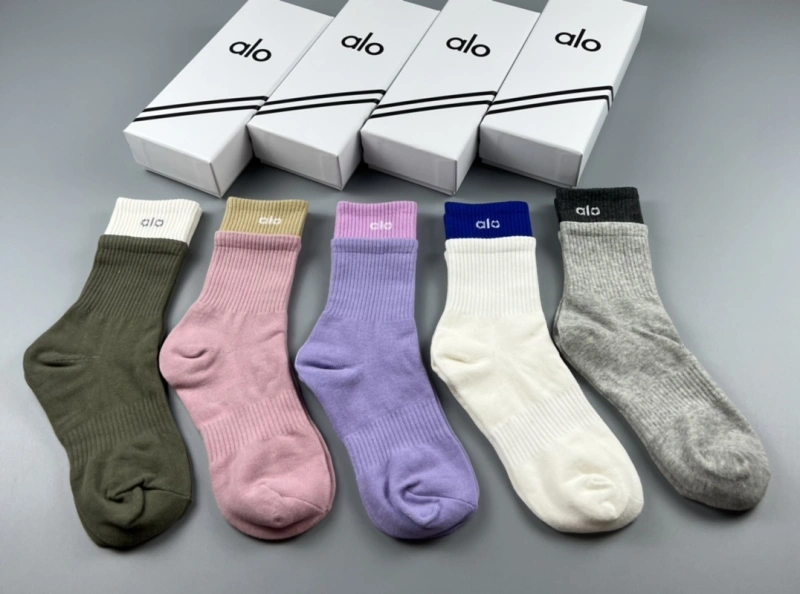 Reasonably priced Alo Socks