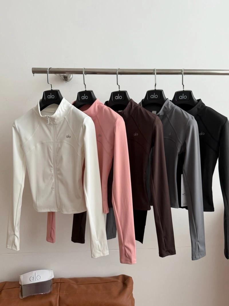 Value-priced Alo Sunscreen Jacket