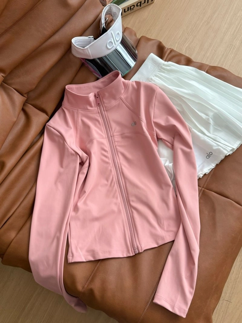 Value-priced Alo Sunscreen Jacket