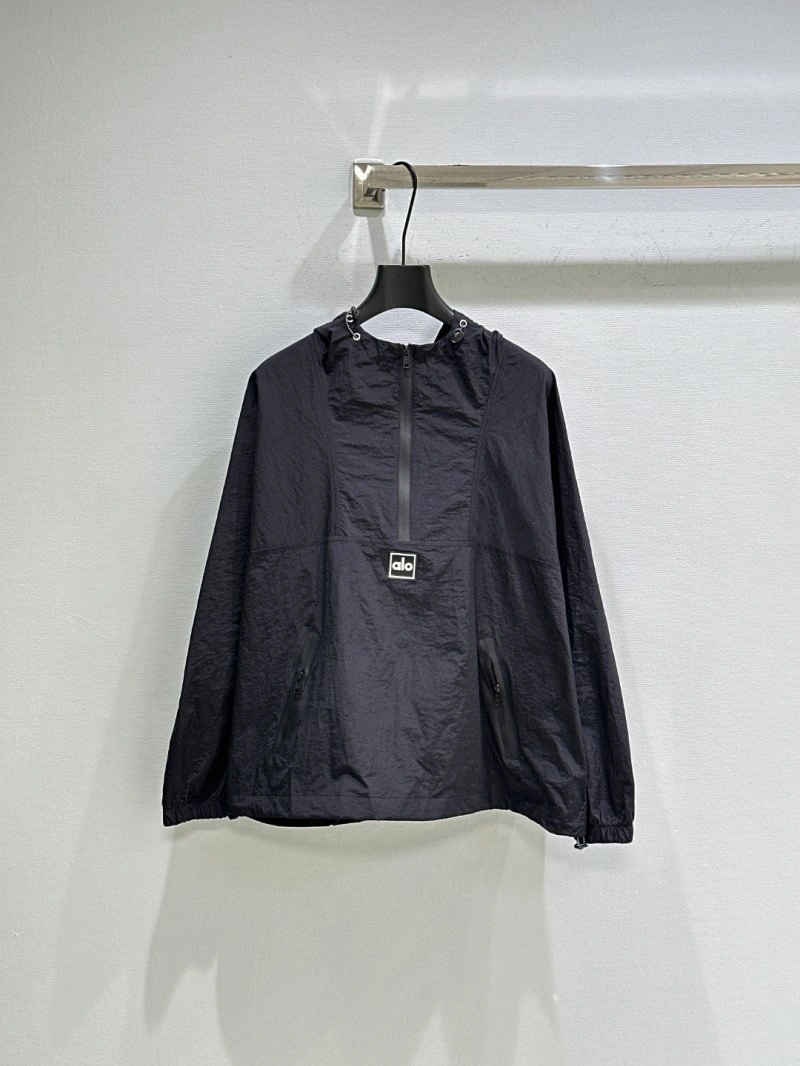 Alo Sunscreen Jacket