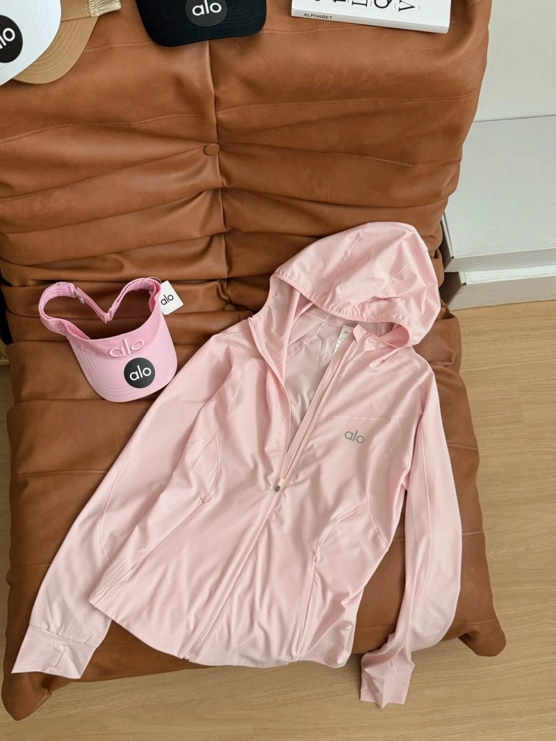 Alo Sunscreen Jacket