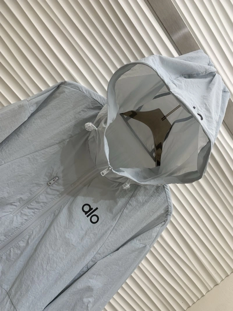 Value-priced Alo Sunscreen Jacket