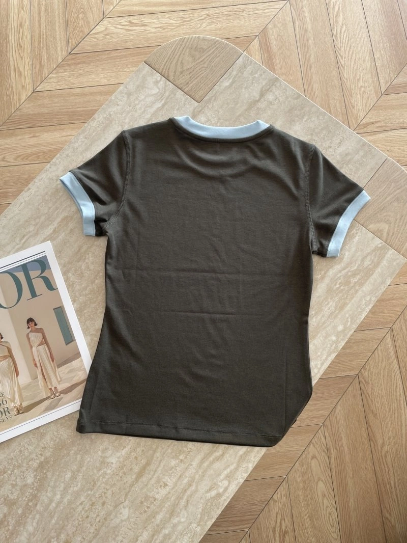 Discounted Alo T-Shirts
