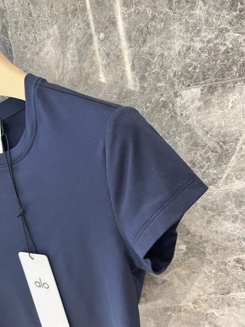 Cut-rate Alo T-Shirts
