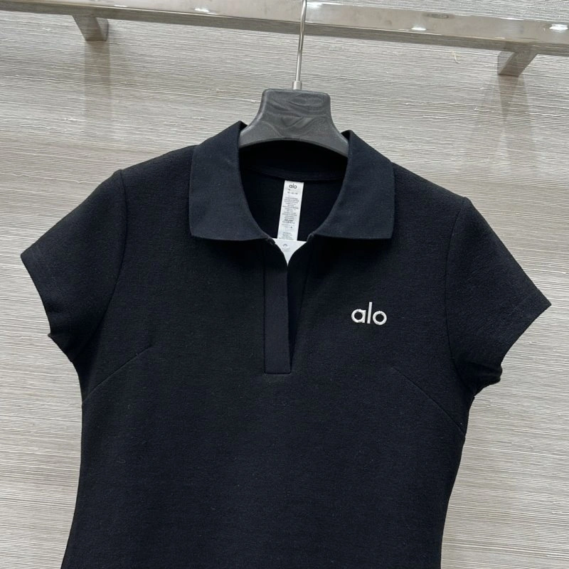 Brand-authenticated Alo T-Shirts