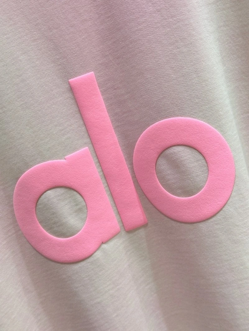 Bargain Alo T-Shirts