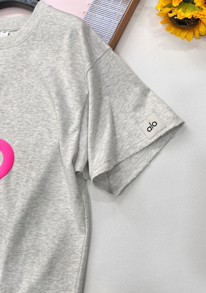 High fidelity Alo T-Shirts