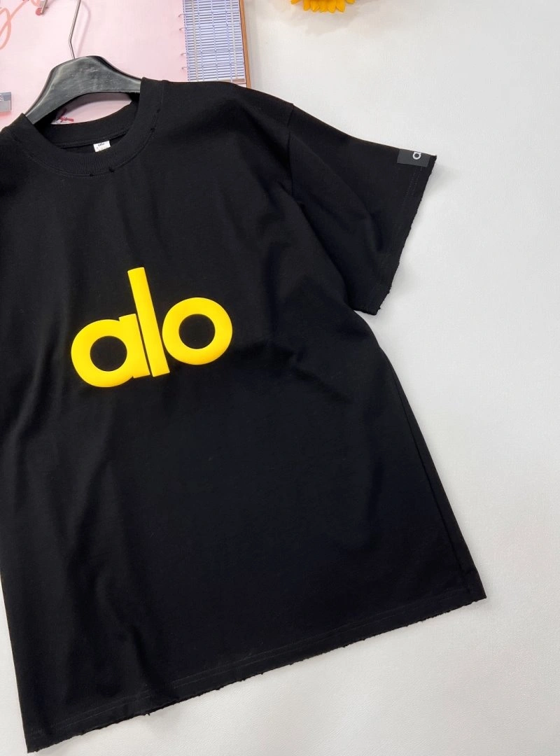 Brand-authenticated Alo T-Shirts