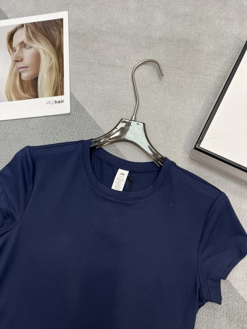 Bargain Alo T-Shirts