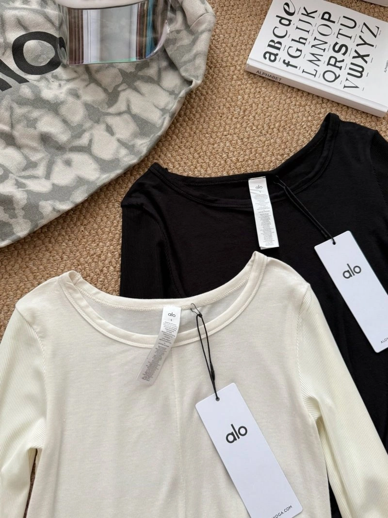 Reasonably priced Alo T-Shirts