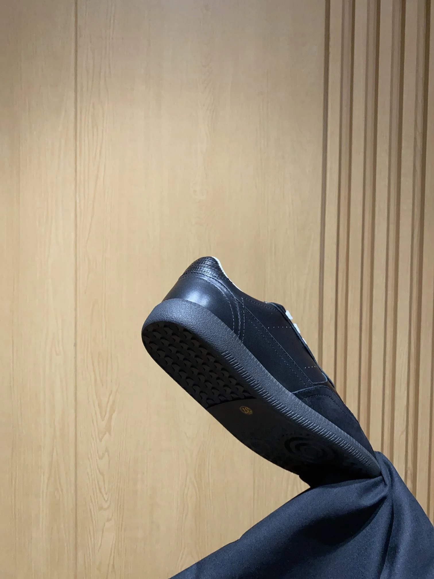 Mirror quality Alohas Shoes