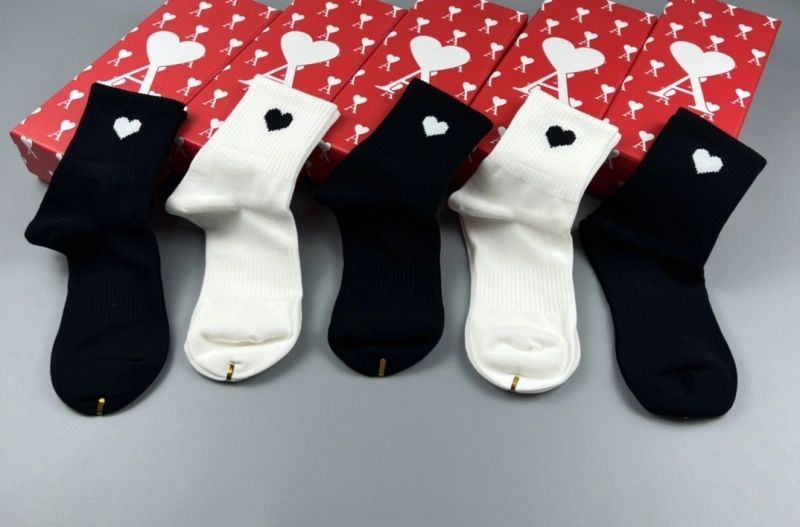 Reasonably priced Ami Socks