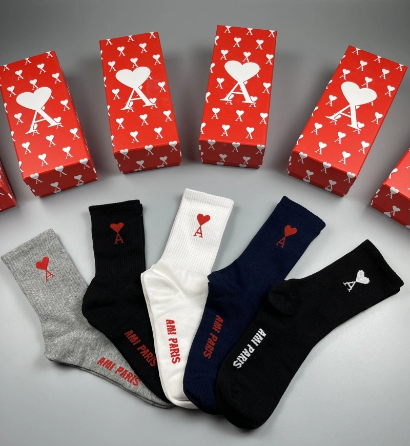 Bargain Ami Socks
