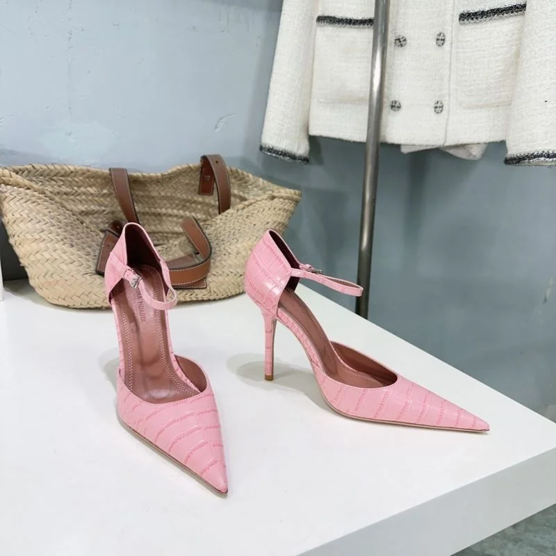 Top match Amina Muaddi Sandals