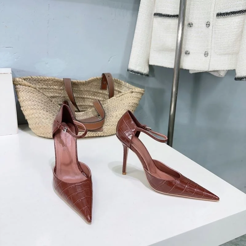 Top match Amina Muaddi Sandals
