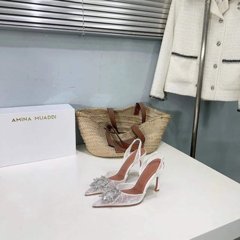 Top match Amina Muaddi Sandals