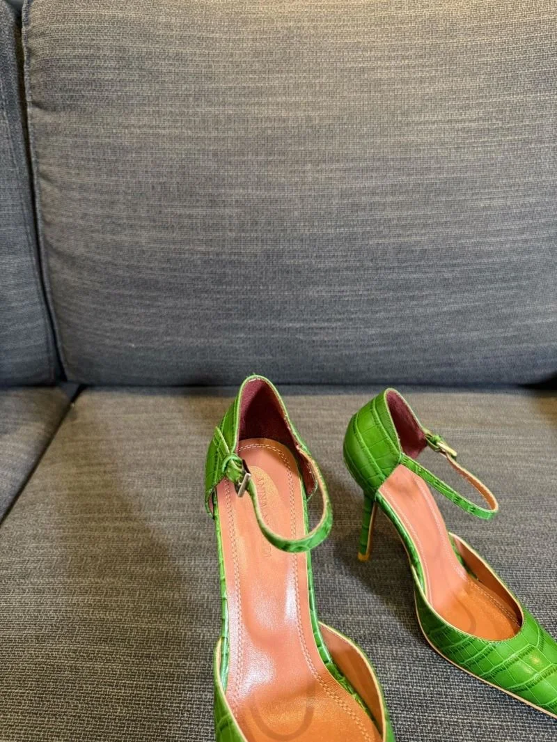 Exact replica Amina Muaddi Sandals