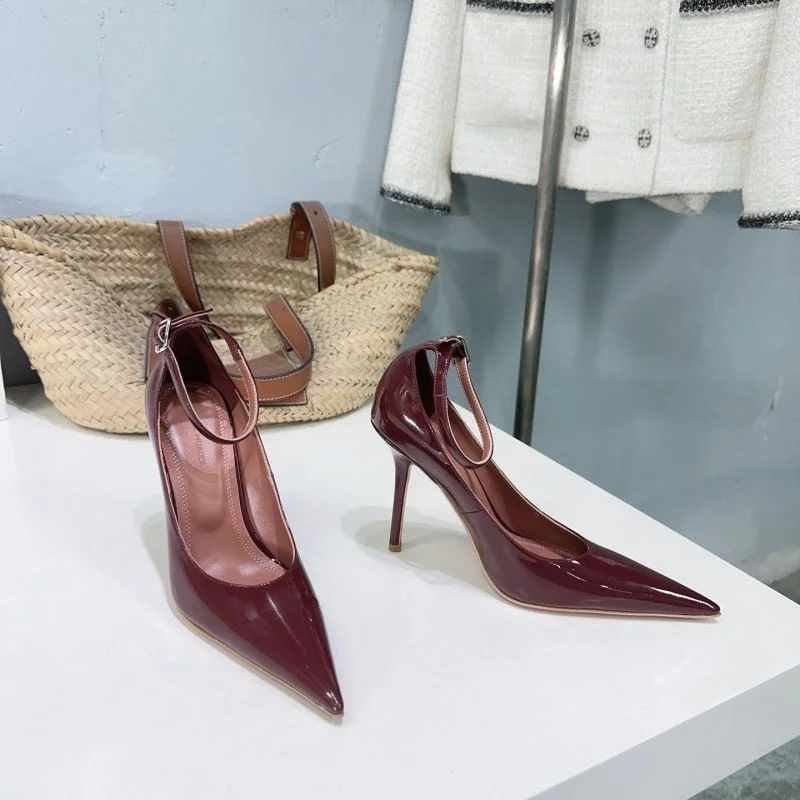 Exact replica Amina Muaddi Shoes