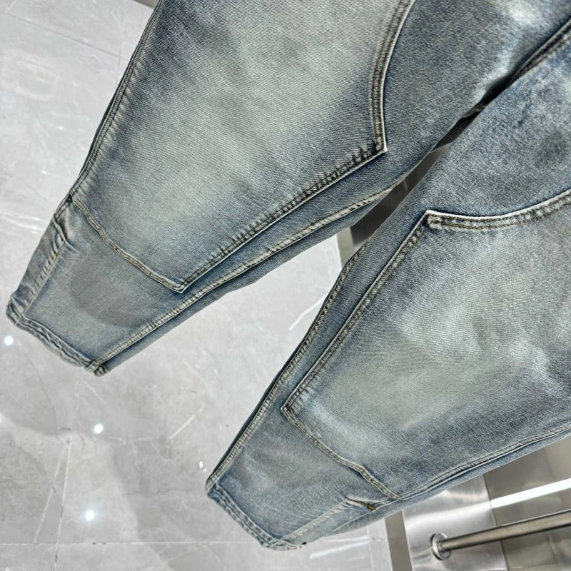 Brand-authenticated Amiri Jeans