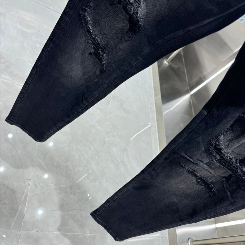 Inexpensive Amiri Jeans