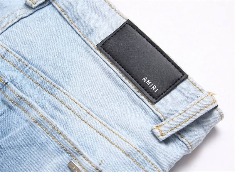 Low-cost Amiri Jeans