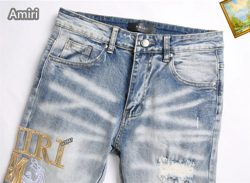 Accurate model Amiri Jeans