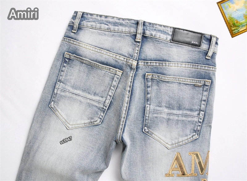 Accurate model Amiri Jeans