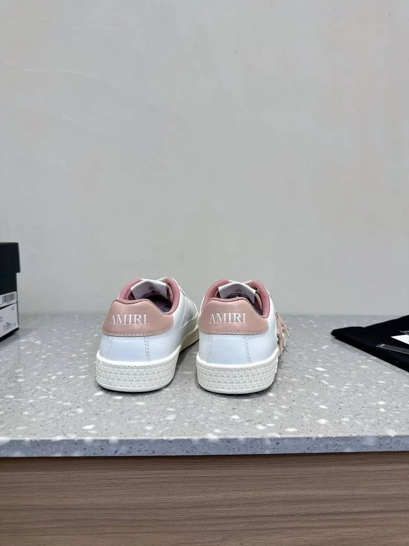 Accurate model Amiri Shoes