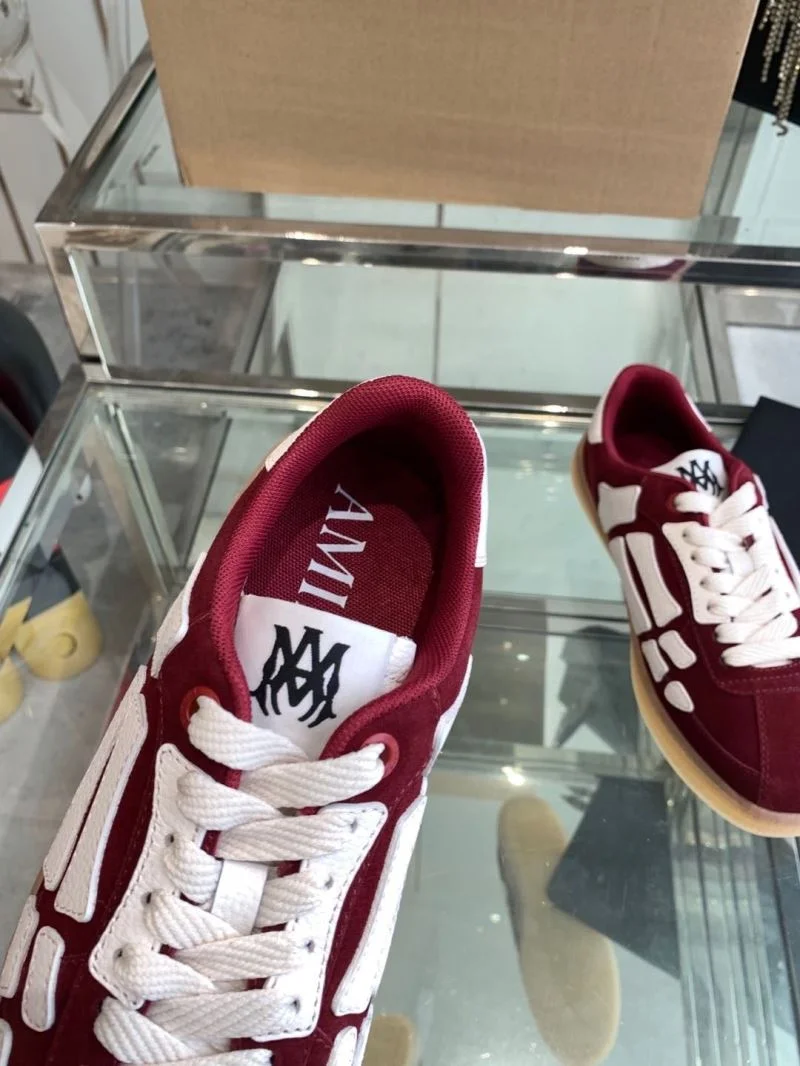 Accurate model Amiri Shoes
