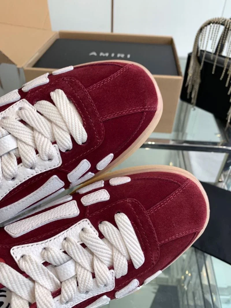 Accurate model Amiri Shoes