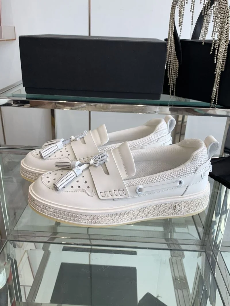 Accurate model Amiri Shoes