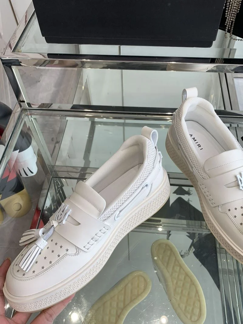 Accurate model Amiri Shoes