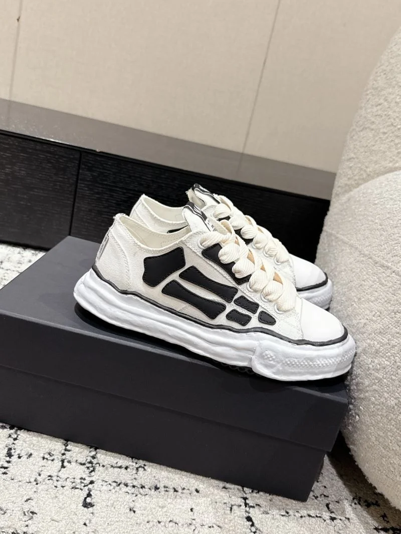 Low-cost Amiri Shoes