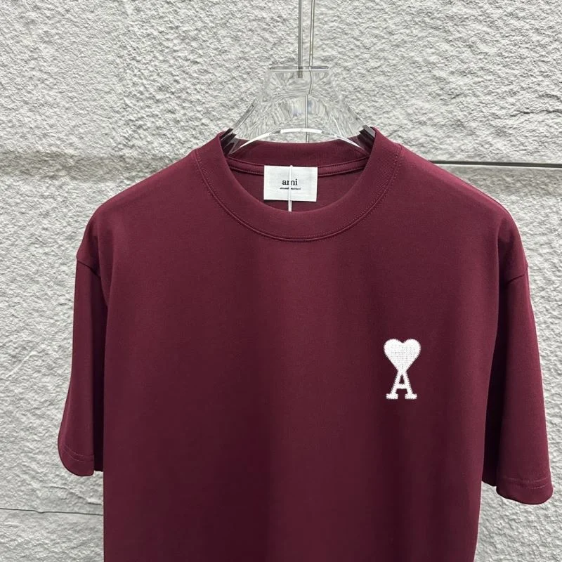 Indistinguishable Amiri T-Shirts
