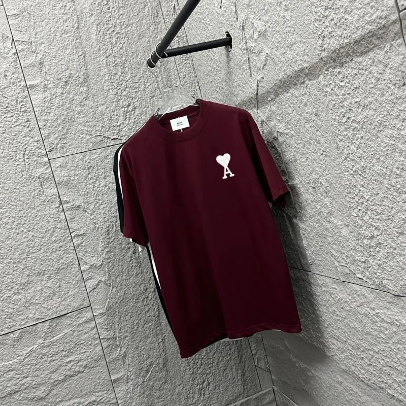 Indistinguishable Amiri T-Shirts