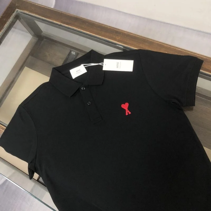 Indistinguishable Amiri T-Shirts