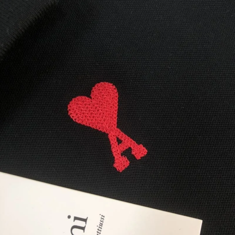 Indistinguishable Amiri T-Shirts