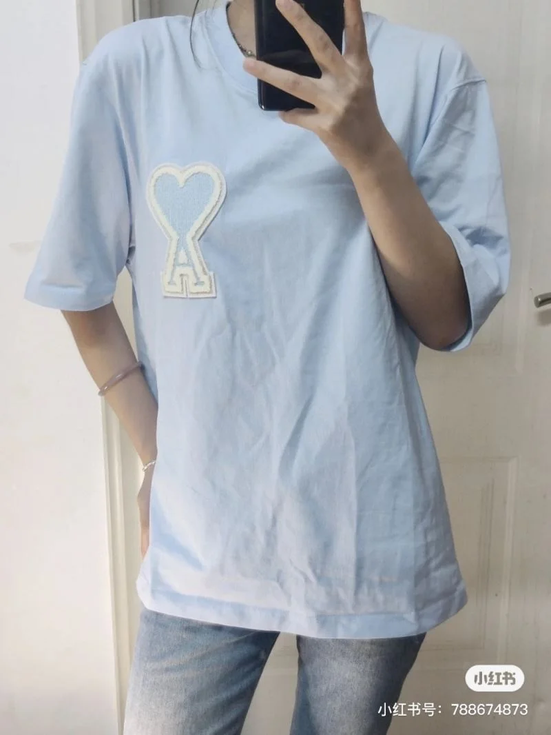 Accurate model Amiri T-Shirts