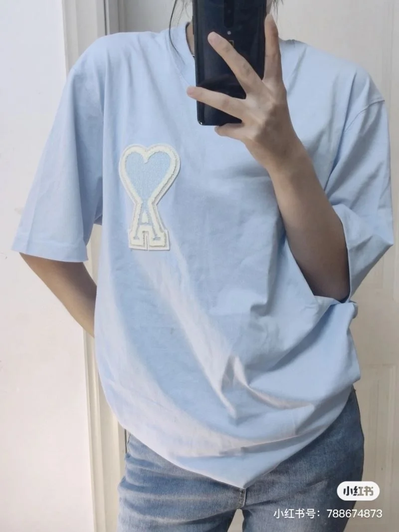 Accurate model Amiri T-Shirts