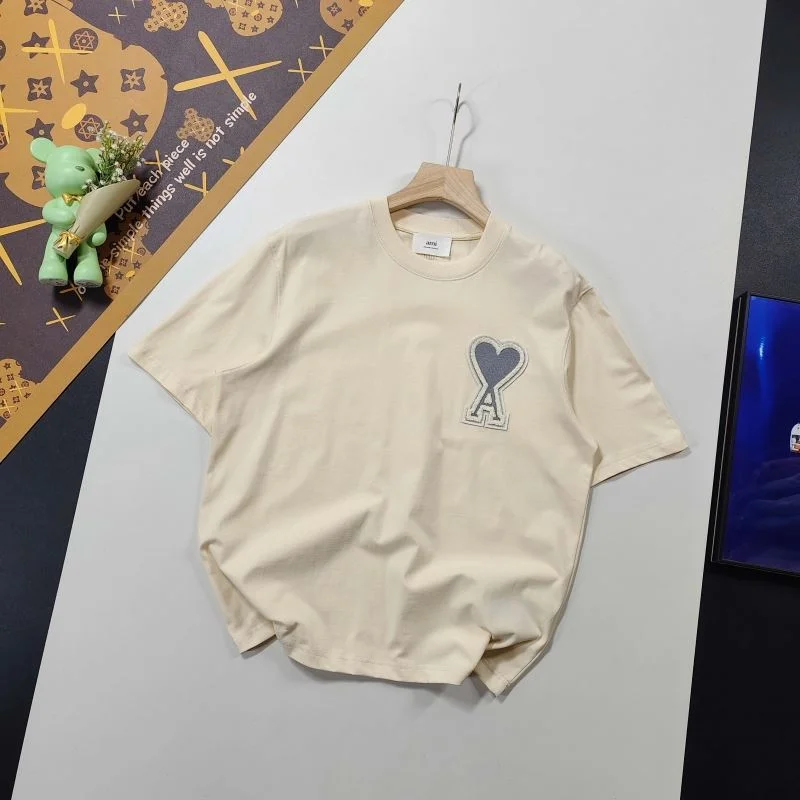 Accurate model Amiri T-Shirts