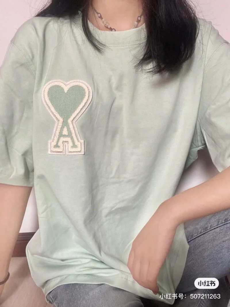 Accurate model Amiri T-Shirts