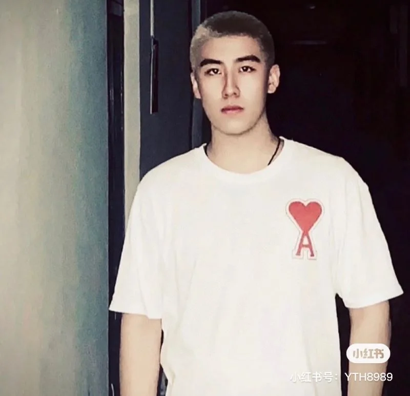 Accurate model Amiri T-Shirts